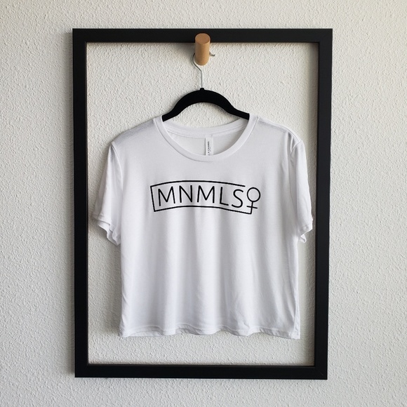 LaFemme Minimalist | Tops | Minimalist Woman Signature Logo Cropped ...